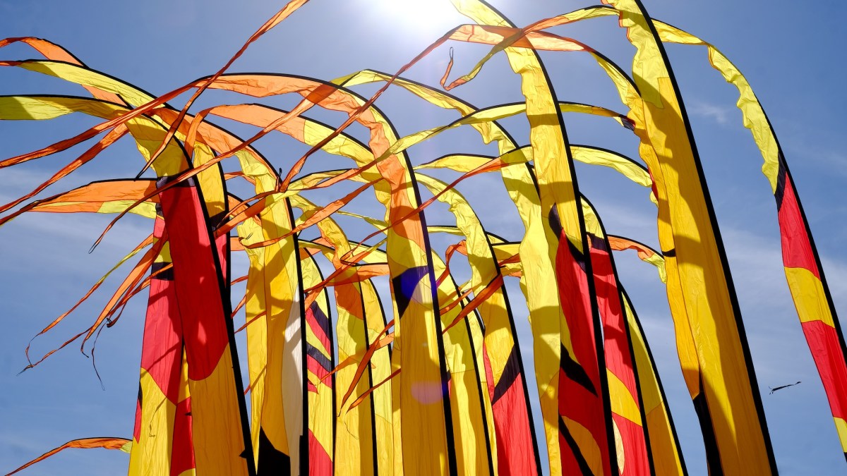 Cool September Wind – Colorful Vignettes